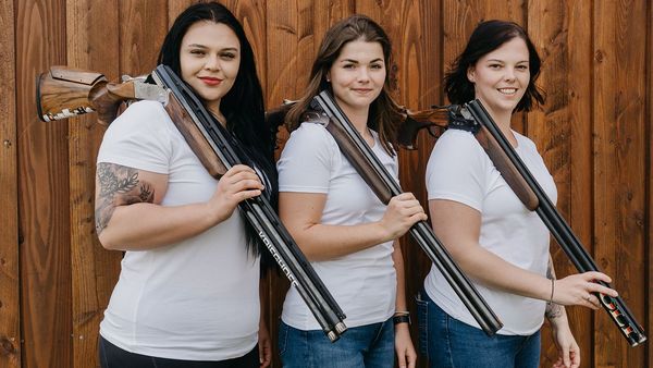 csm_Olympiashooting_Flintentrio_2e8122e4df.jpg